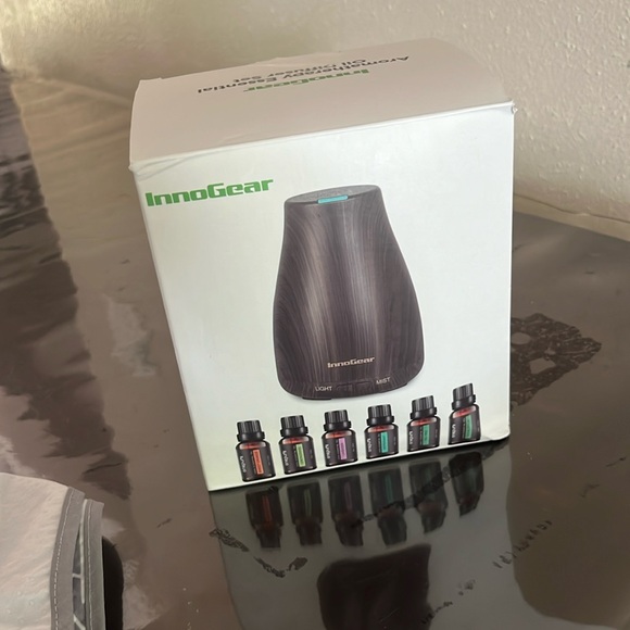 Other | Aromatherapy Essential Oil Diffuser Set | Poshmark